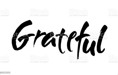 감사 손으로 그려진된 엽서입니다 추수 감사절에 대 한 벡터 글자입니다 잉크 그림입니다 현대 브러시 서 예입니다 흰색 배경에 고립 감사에 대한 스톡 벡터 아트 및 기타 이미지