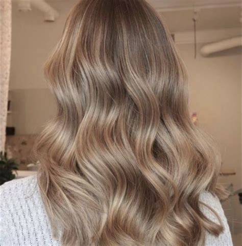 Pin By Claire Anderson On Hairmakeupnails Dark Blonde Hair Color