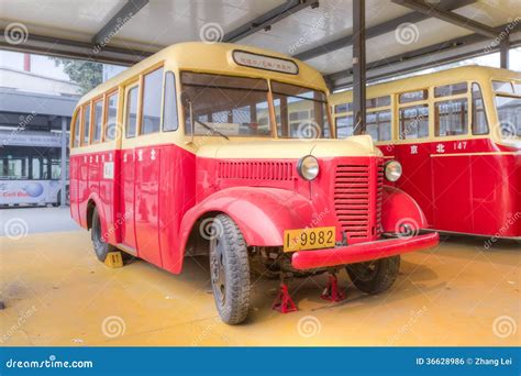 Old Bus 1950