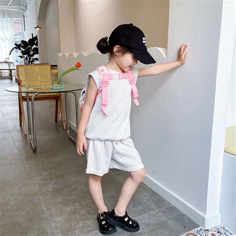 幼儿园迷你小班书包男童女孩儿童双肩包宝宝可爱卡通休闲出游背包虎窝淘