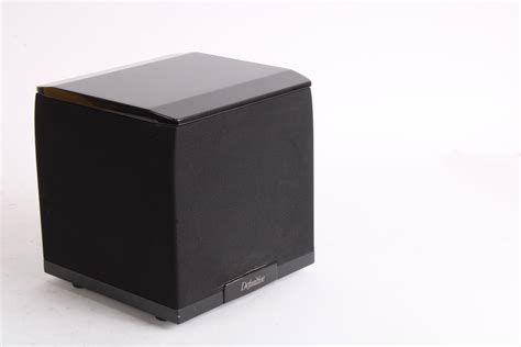 Definitive Technology Sc2000 Supercube Powered Subwoofer 7 5 Ntc Tech