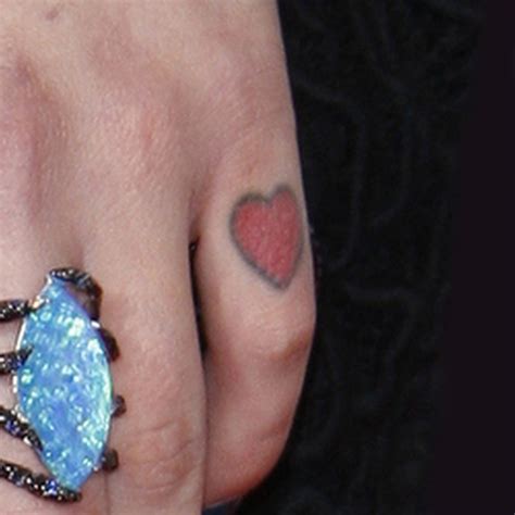 Kelly Osbourne Scalp Tattoo Steal Her Style