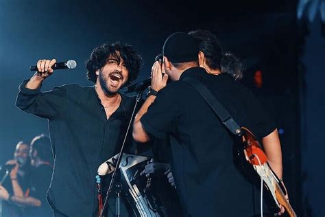 این خواننده پاپ طی ۱۰ روز ۱۶ نوبت کنسرت برگزار می‌کند