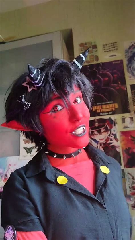 Cosplay Helluvaboss Hazbinhotel Millie Moxxie Cosplayer Demon