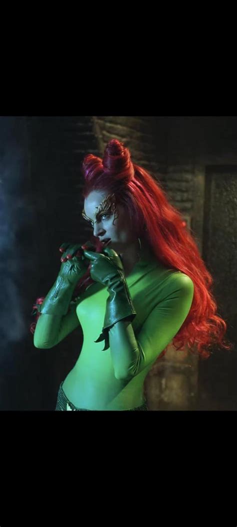 Uma Thurman As Posion Ivy R Jerkofftoceleb