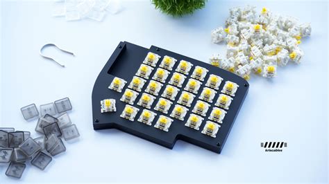 Gateron Yellow Pro 2.0 Pre-Lubed at kriscables.com : r/MechKeyboards