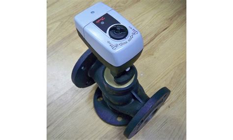 3 х ходовой клапан Danfoss Vf3 Dn40 Pn16 купить в Киеве по выгодной цене в магазине Гидромаш