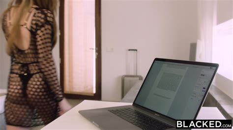 Blacked Honour Gets An Unexpected Roommate She Can T Resist Honour May