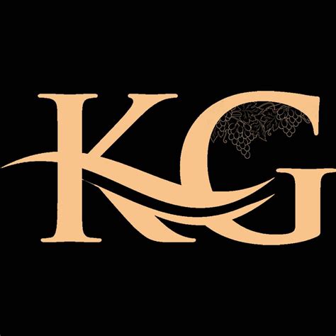 🍇ჩვენი რესტორანი არის ადგილი სადაც გემო სიმღერა კულტურა და ტრადიცია ერთიანდება აქ დაგხვდებათ