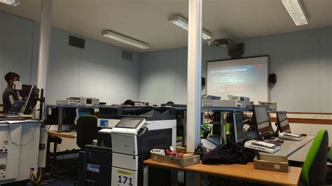 Linux Tutorial Queen Mary IEEE Student Branch