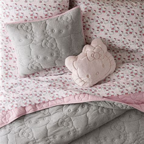 Hello Kitty Bed Set Queen Size
