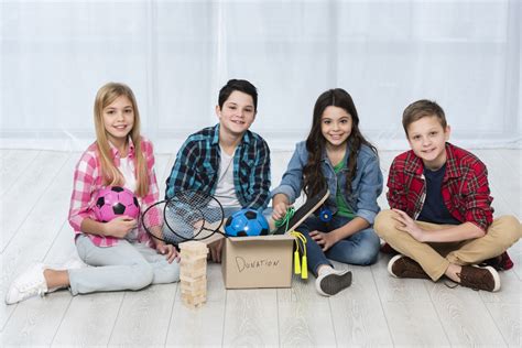 Common Gender Examples In English With Pictures A Visual Guide For