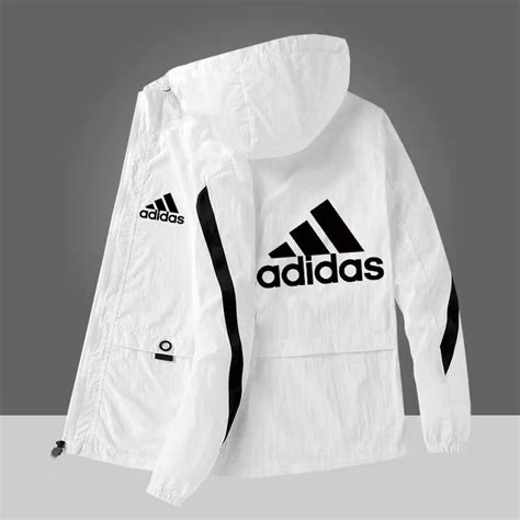 Ветровка adidas Adidas купить на OZON по низкой цене (1630060248)