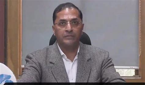 चुनाव आयुक्त अरुण गोयल ने इस्तीफा दिया सीईसी राजीव कुमार आयोग में अकेले रह गए । Satya Hindi News