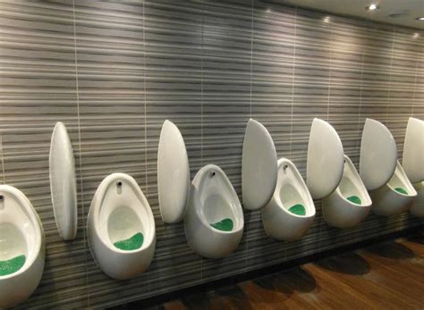 오줌 꿈 배뇨 꿈 소변 꿈 해몽 17가지 Life Is Fun