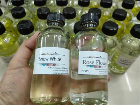 Hot น้ำหอมผู้หญิง กลิ่นซากุระ บอสซั่ม ขวดใหญ่ ปริมาณ 120 Ml จำนวน 1 ขวด สูตรเข้มข้นหอมติดทนนาน