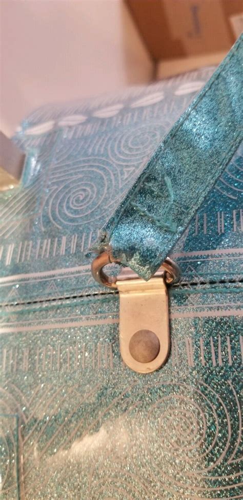 Genuine Disneys Moana Rolling Suitcase Pull Up Handle Lights Do Not