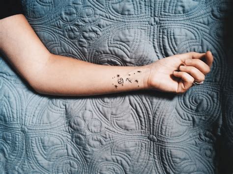 How To Hide A Tattoo Expert Tips And Tricks