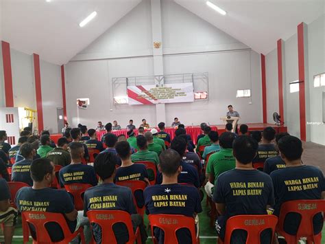 Kembangkan Program Pembinaan Kemandirian, WBP Lapas Batam Belajar Racik ...