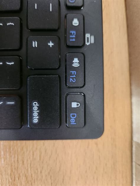 remap a shutdown key on my keyboard but will shutdown when i try r