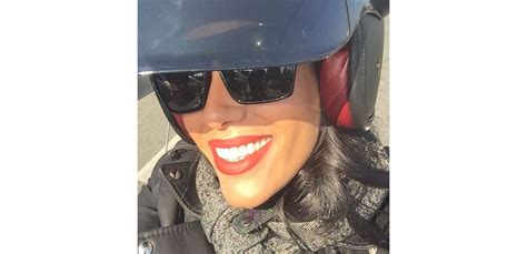 Photo Amel Bent Une Maman Happy Purepeople