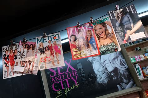 Inside The Sex And The City Immersive Nyc Experience Merch Mocktails And More