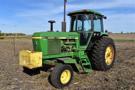 John Deere 4040 Tractor Sold Yesterday On Minnesota Farm Auction 4th