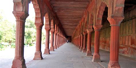 The Red Pillars Of The Audience Hall Inside Agra Fort Agra Agra