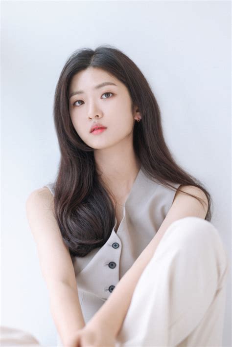 작품 뭐봤냐에 따라 완전히 갈릴 것 같은 여자신인배우 투표  인스티즈 Instiz 이슈 카테고리