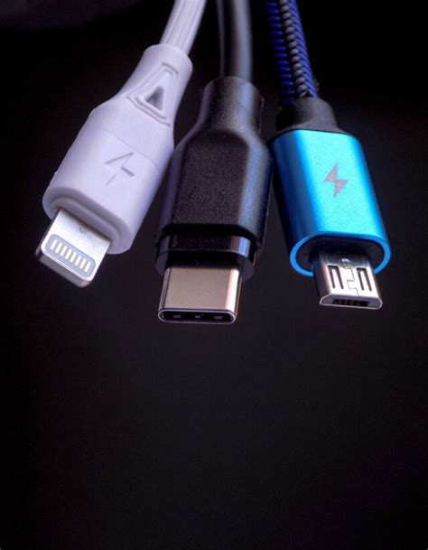 Lightning Vs Usb C Whats Different And Which Is Better