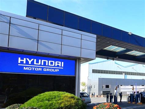 잘나가던 현대차 이제 더는 못 버텨” 씁쓸한 결단 도대체 무슨 일이