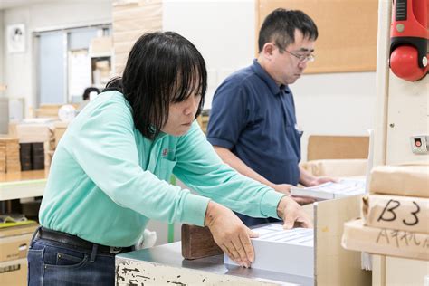 職場の風景｜株式会社エイ・ピー・アイ