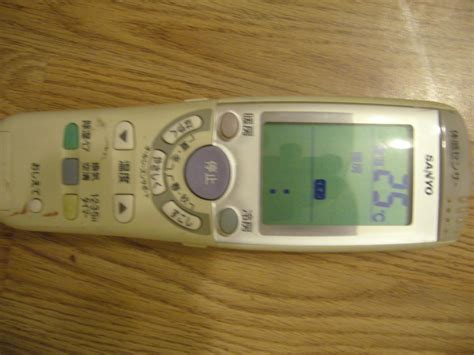 Спешно се нуждая от инфо за дистанционно управление на Sanyo Sap Ex56p2