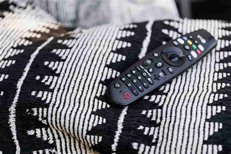 How To Enter Universal Remote Codes TechDevotee