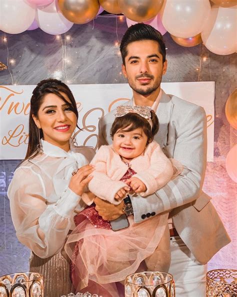 Junaid Niazi Shares Loved Up Pictures On Wifes Birthday Reviewitpk