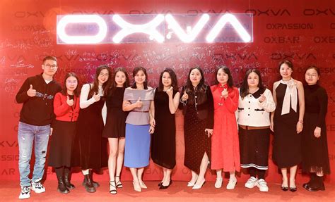 Oxva Team