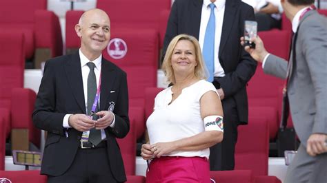 Deutschland Japan Nancy Faeser Mit One Love Binde Dabei