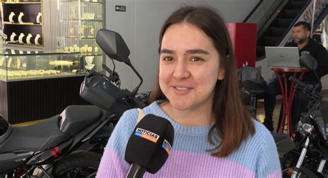 ¿a Quién Es Más Difícil Darle Un Regalo Entre Hombres Y Mujeres