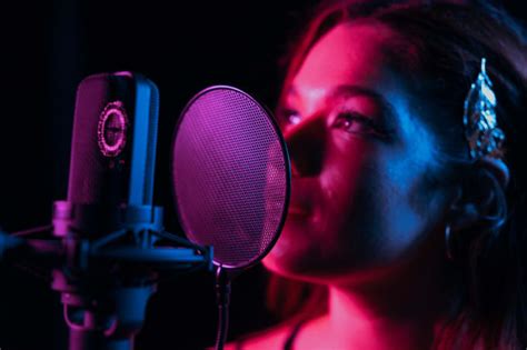 Create Celebrity Voiceover Using Ai By Ai Mediamogul Fiverr