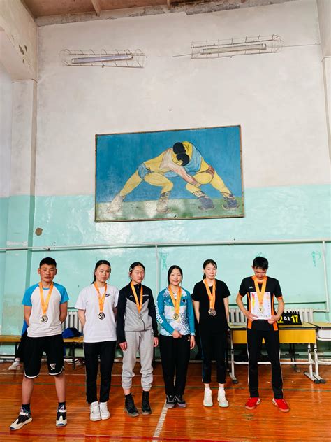 Хужирт Хужирт сумын Ерөнхий боловсролын 2 р сургууль