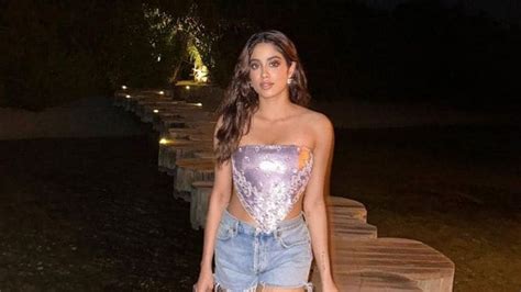 Janhvi Kapoors Unseen Pics From The Maldives