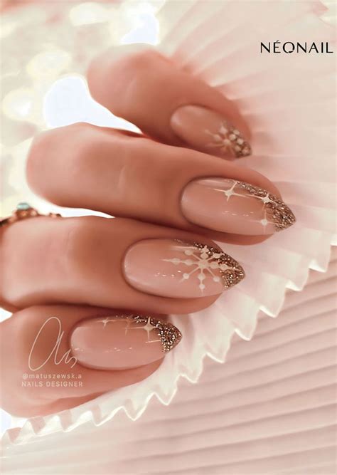 Magical Christmas Nail Art Inspirations Sparkle And Gold Glitter Side Tips
