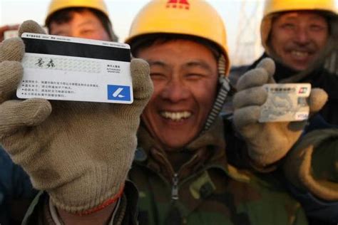 农民工注意了！多地将为建筑工人发 月薪”，开通工资专用账户！