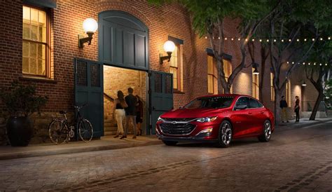 쉐보레 말리부 단종 후 중형 전기차 내놓을 듯