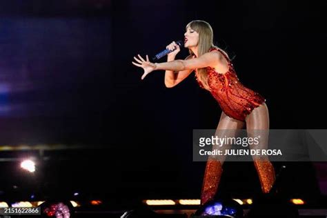 1277 Alison Taylor Photos And High Res Pictures Getty Images