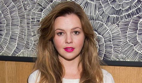 Amber Tamblyn Body Measurements Height Weight Bra Size Shoe Size