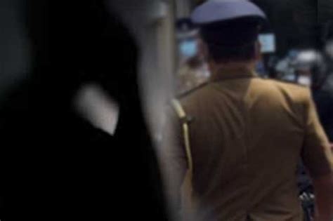 පොලිස් ලොක්කෙක්ගේ වෙස්ගත් සැකකරු පොලීසියත් රවට්ටලා