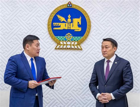 14 мега төсөлд багтсан стратегийн ач холбогдолтой төслүүдээ УИХ ын даргад өргөн барилаа