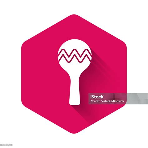 긴 그림자 배경으로 격리 된 화이트 마라카스 아이콘 음악 마라카스 악기 멕시코 핑크 육각형 버튼 벡터 그림자에 대한 스톡 벡터