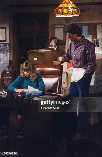 Shelley Long 1983 Photos And Premium High Res Pictures Getty Images